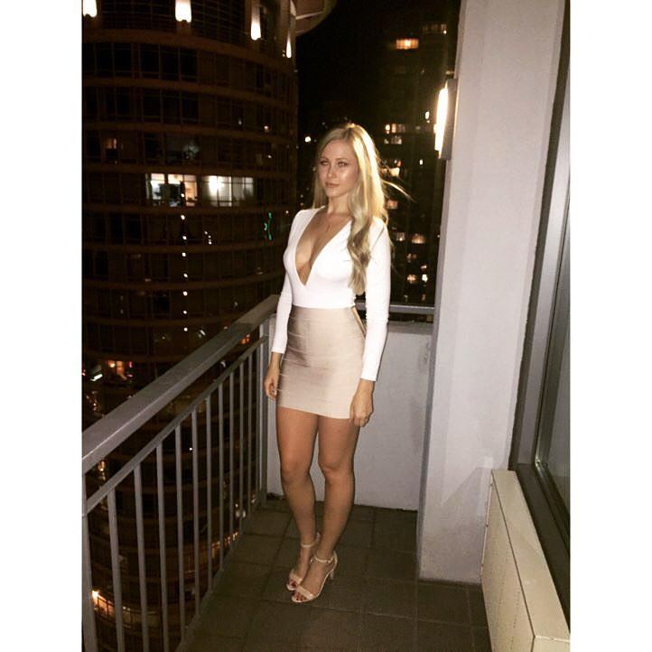 Van City | Scrolller