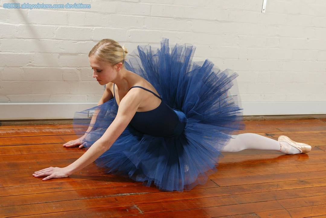 Vanessa - Ballet (78 images) | Scrolller