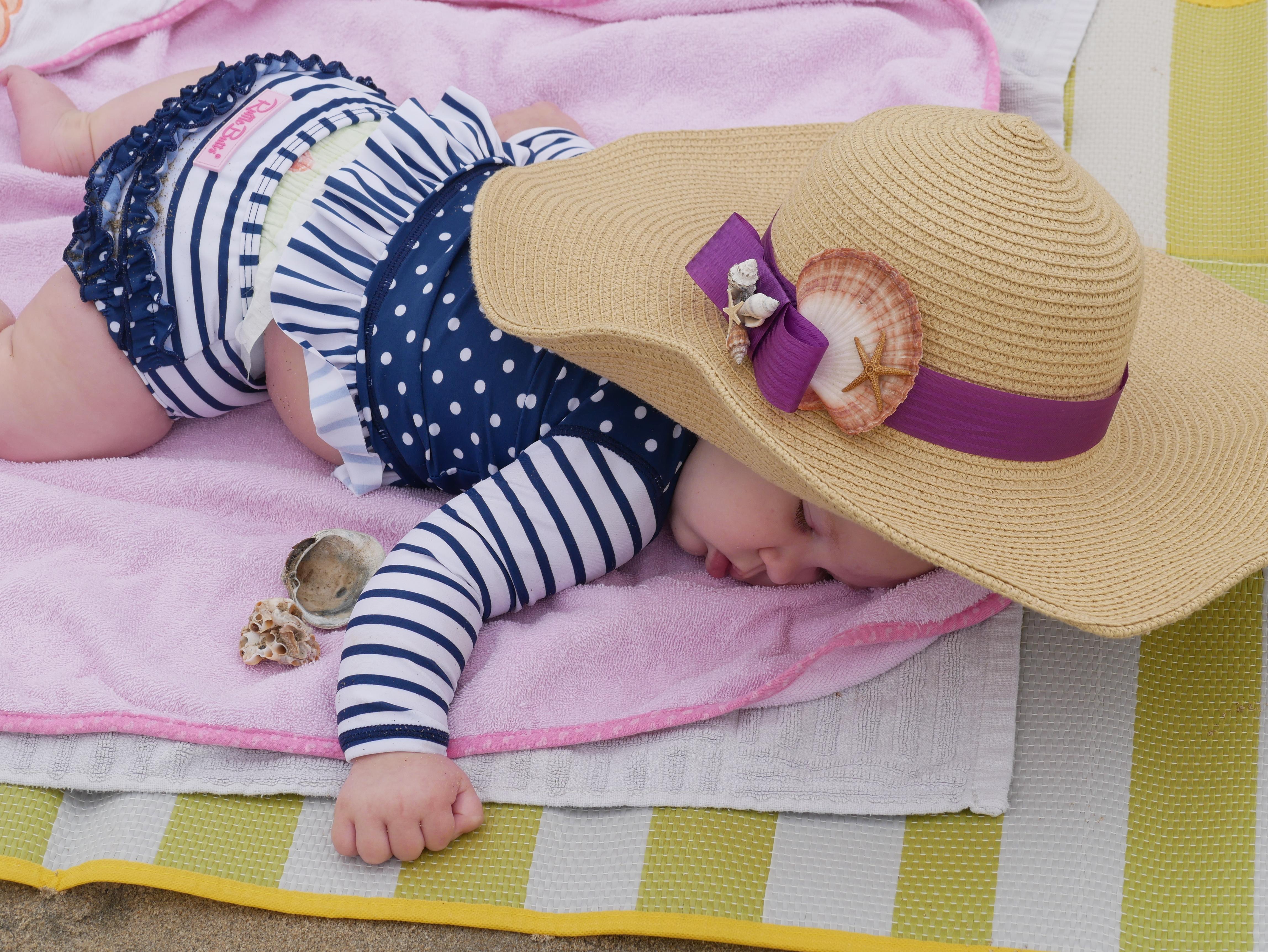Very tiring first beach trip!! | Scrolller