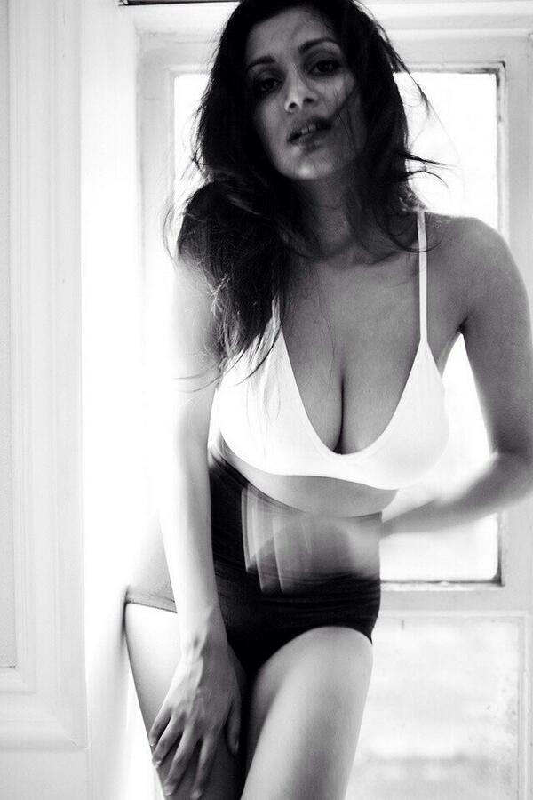 @viktormatthews · 8. Feb. 2014 cinema / model: dakini / on twitter | Scrolller