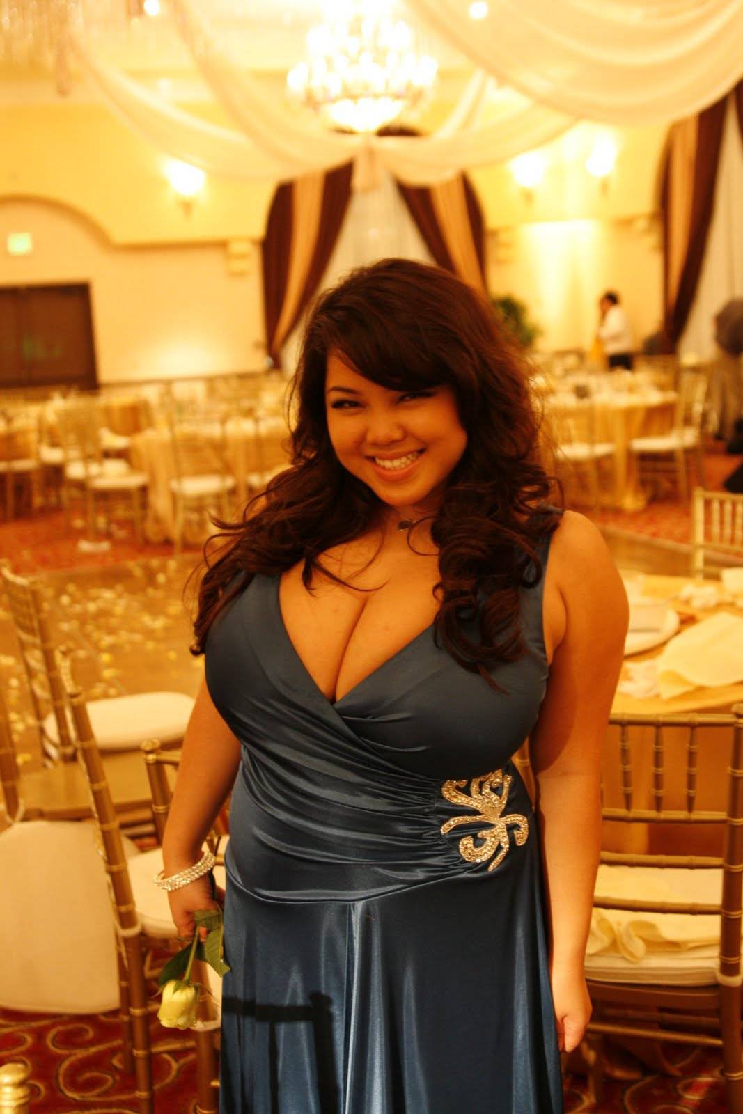 Voluptuous Viet 2 | Scrolller