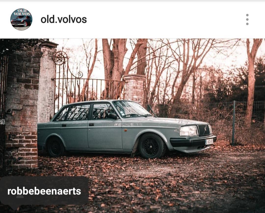 Volvo 240 | Scrolller