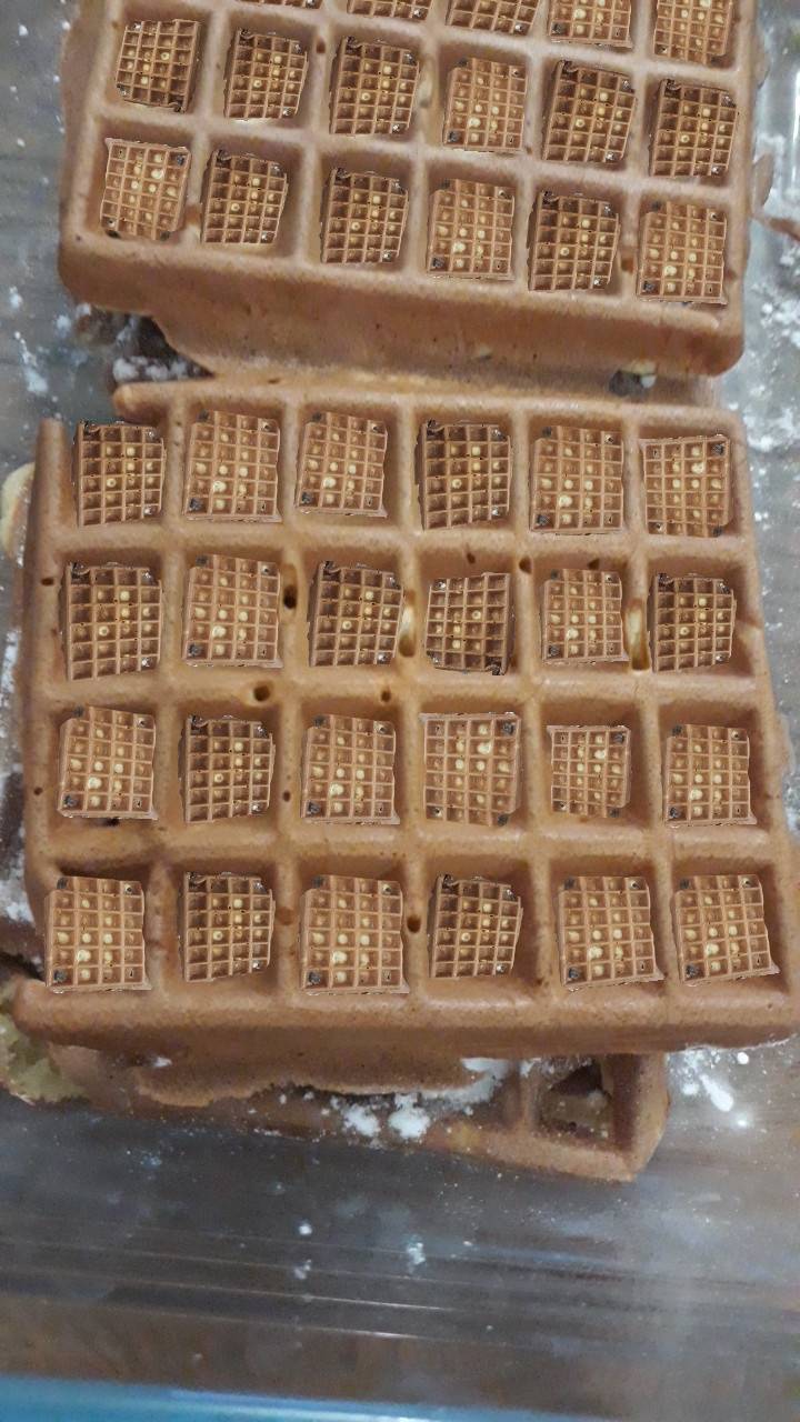 Waffleception | Scrolller