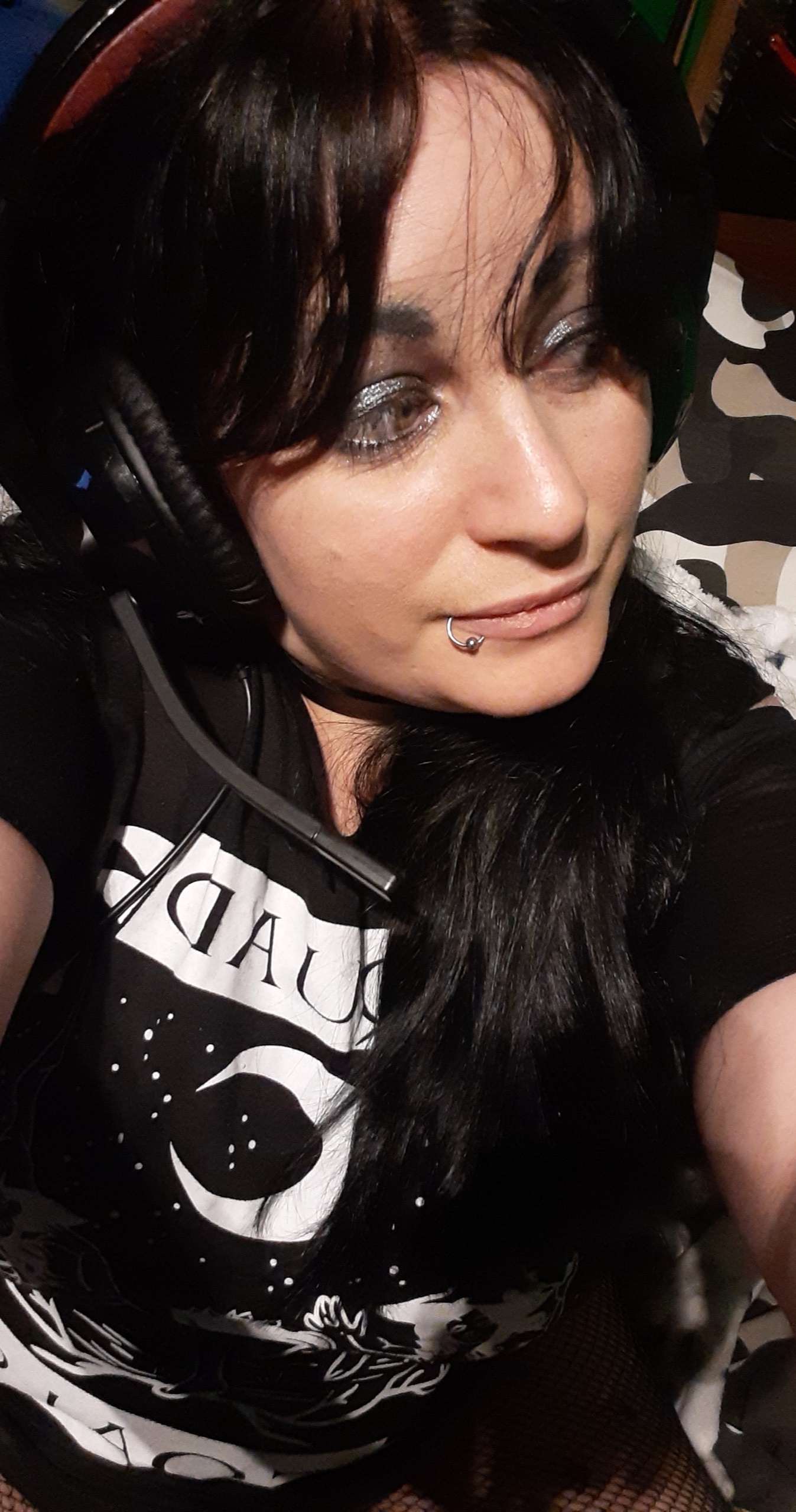 Waiting for WOW to load | Scrolller