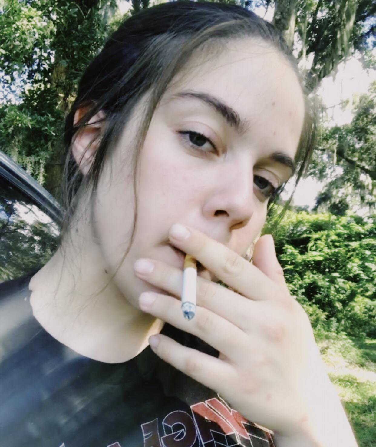 wanna share? 💨 | Scrolller