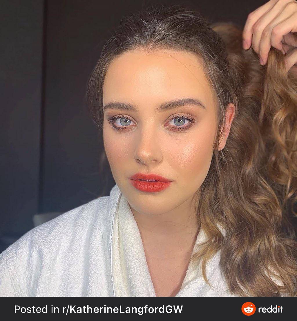 Want to hold her by the ponytail as Katherine Langford blows me off... 🤤 | Scrolller