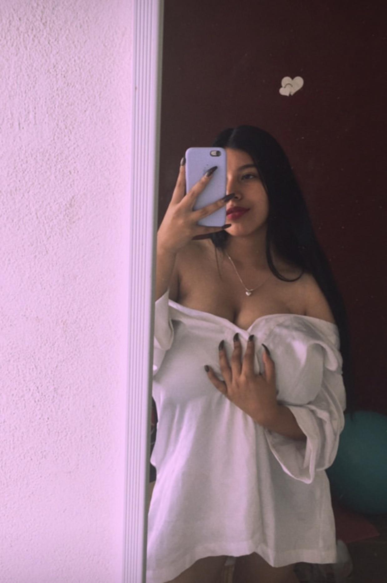 Wardrobe Malfunction. | Scrolller