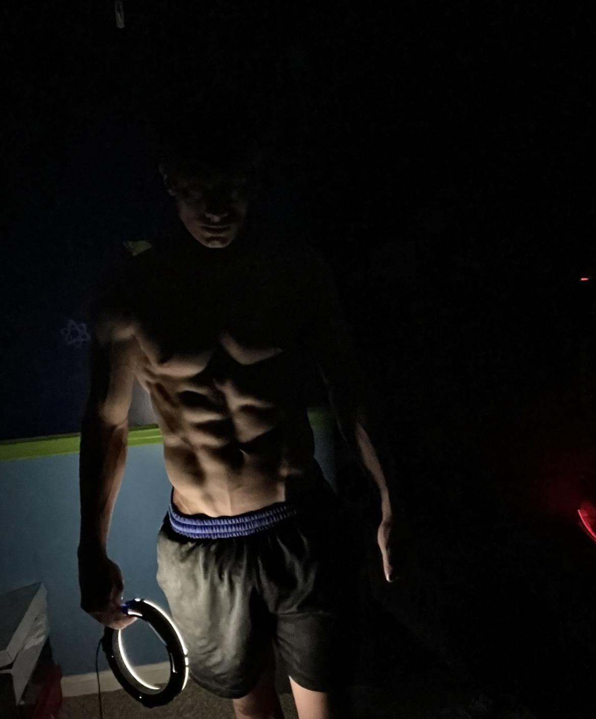 Was the ring light a good impulse buy? | Scrolller