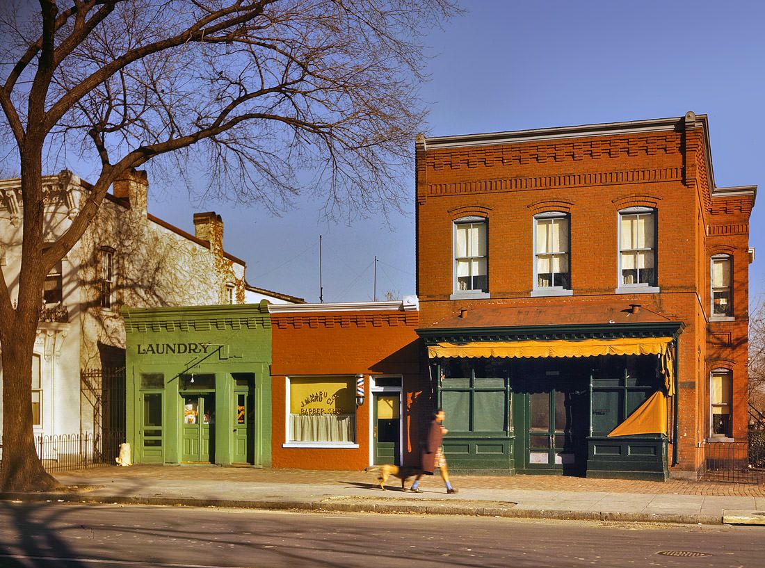 Washington, D.C., 1942 | Scrolller
