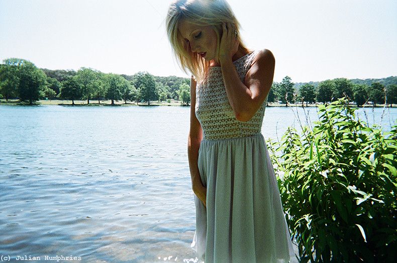 Water's edge | Scrolller