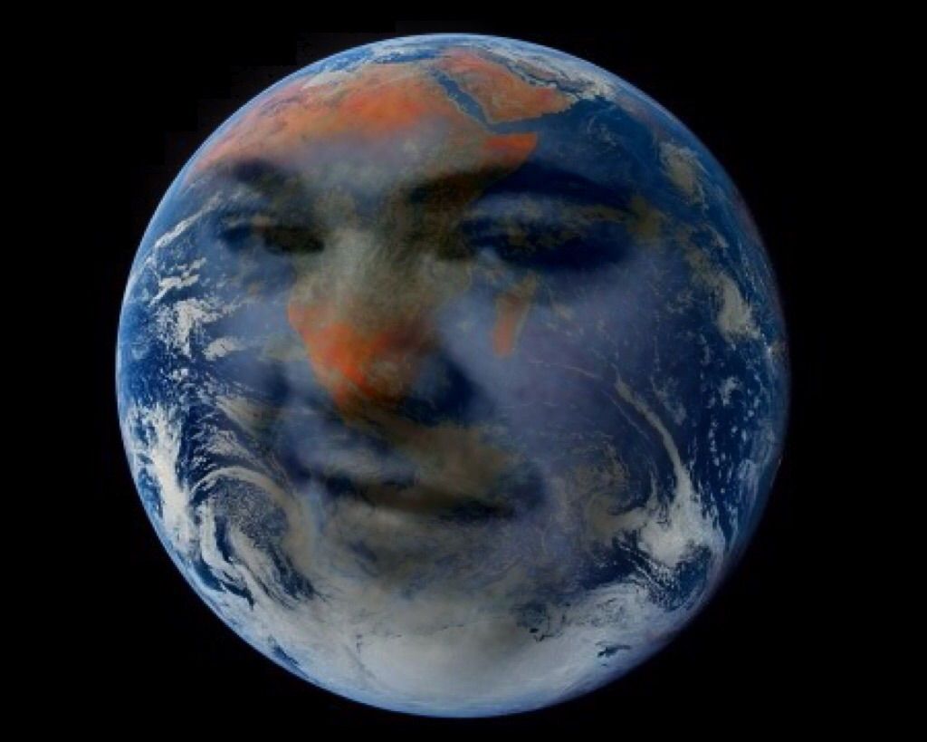 Watt in the world do we have here? | Scrolller