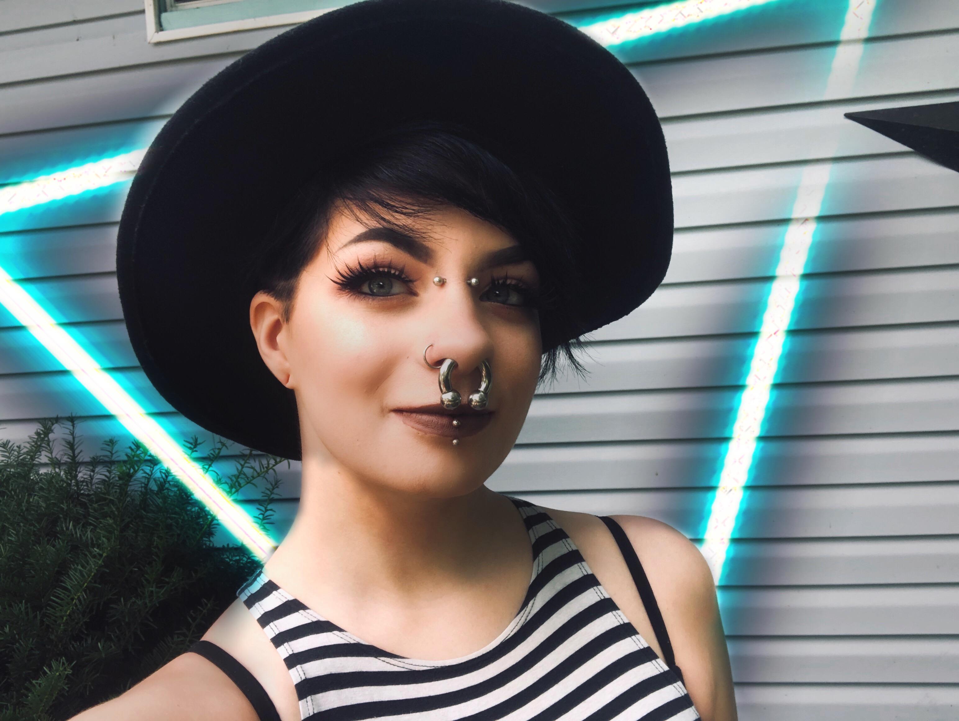 We love a big septum | Scrolller