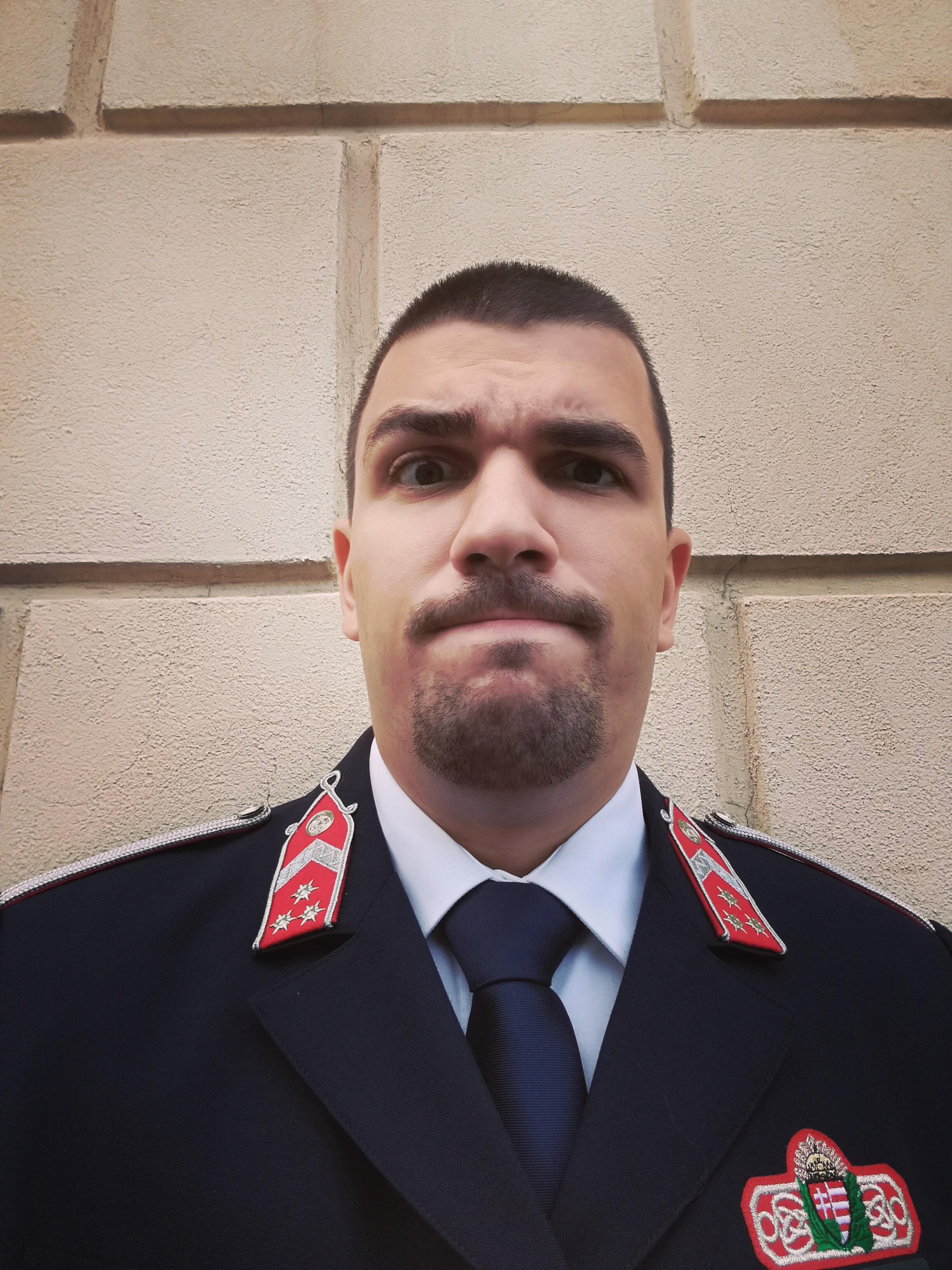 Weird face selfie before an award ceremony 😅 27M | Scrolller