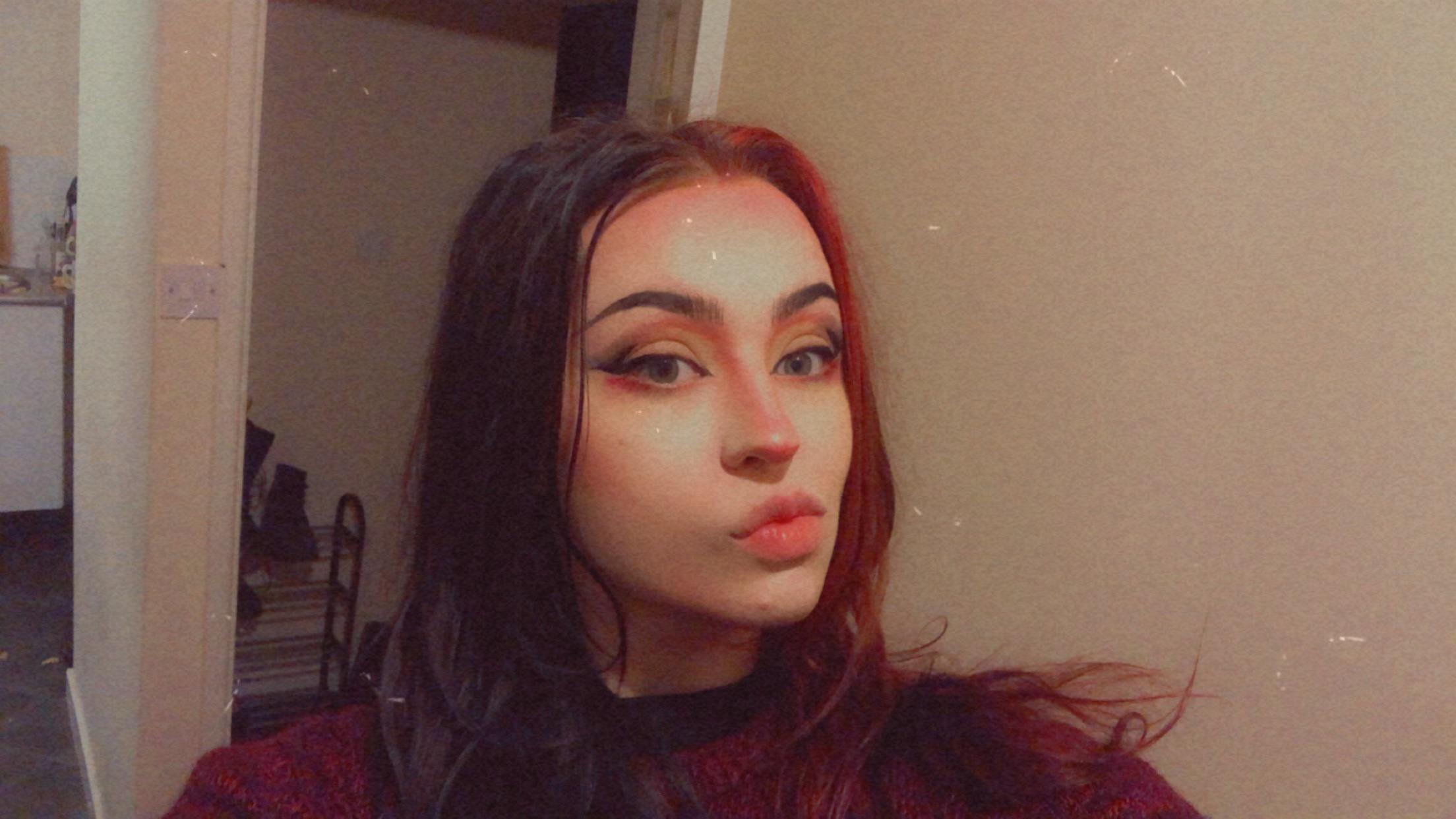 Weird face to pull but ok | Scrolller