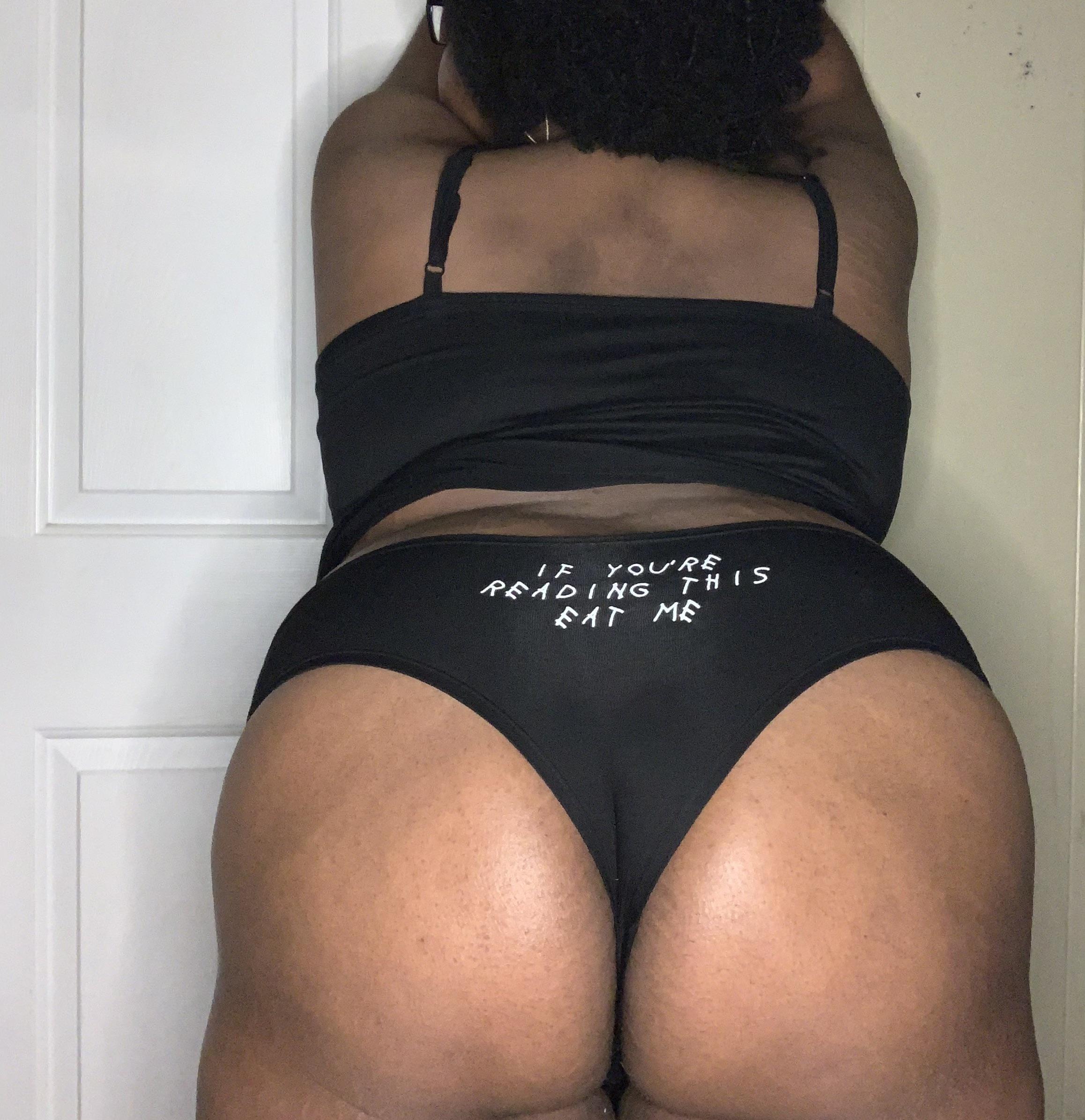 Well, what’re you waiting for?? Dig in! 😋 | Scrolller