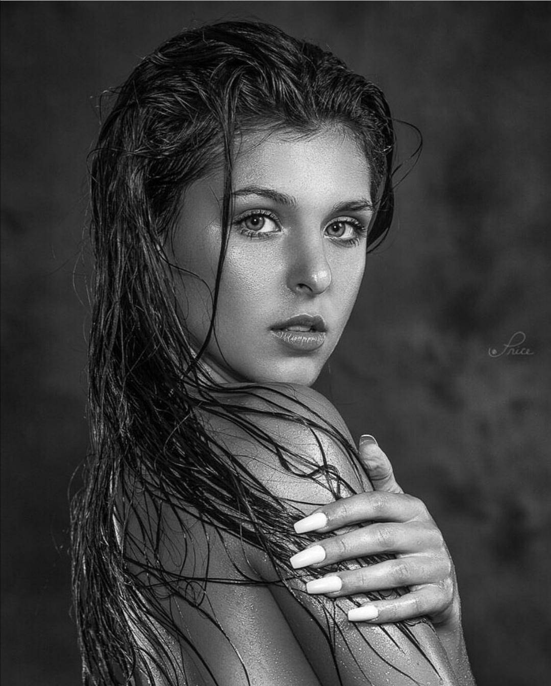 Wet Hair | Scrolller