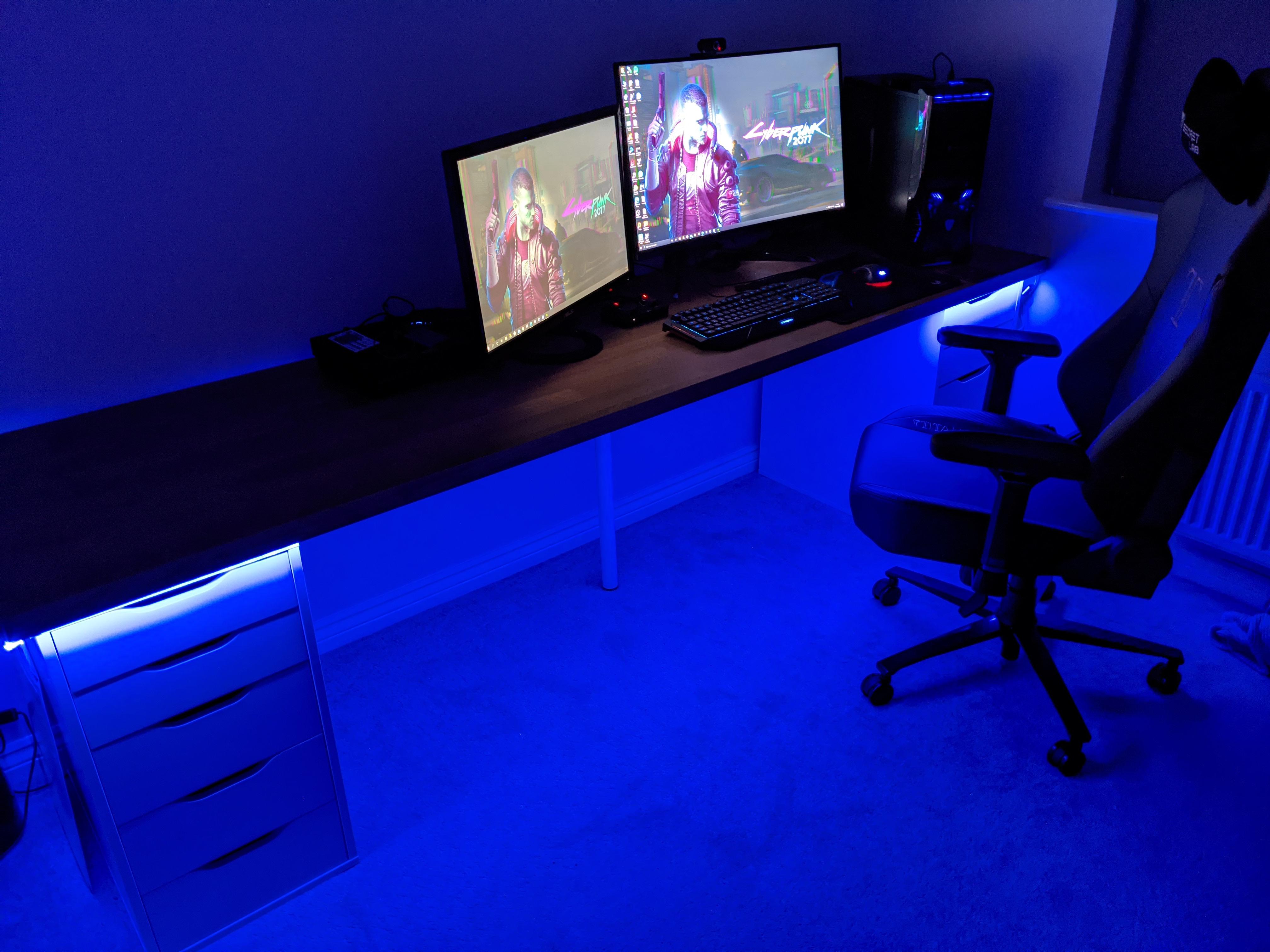 WFH/Gaming Setup | Scrolller