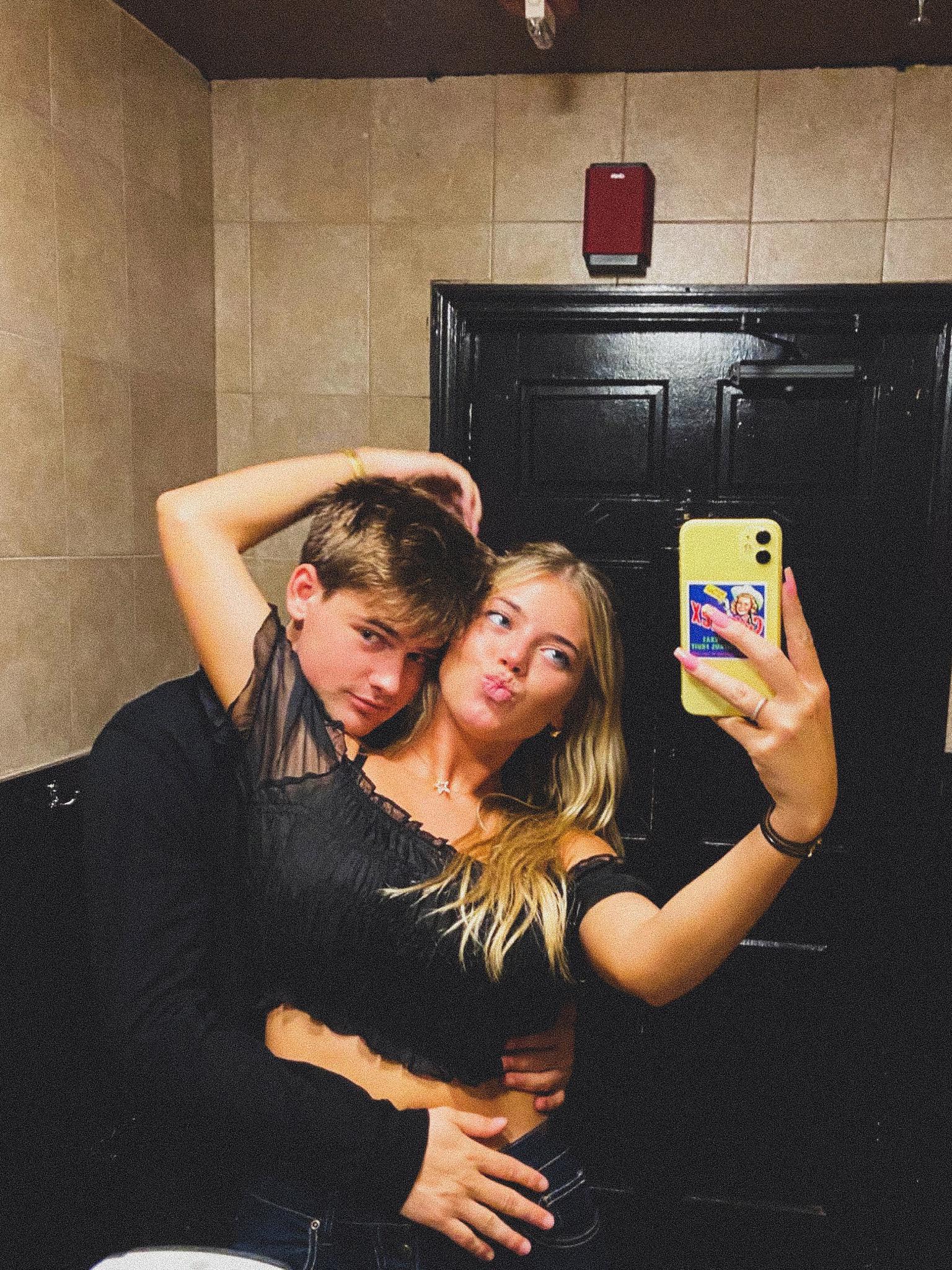 What a lucky bastard! | Scrolller