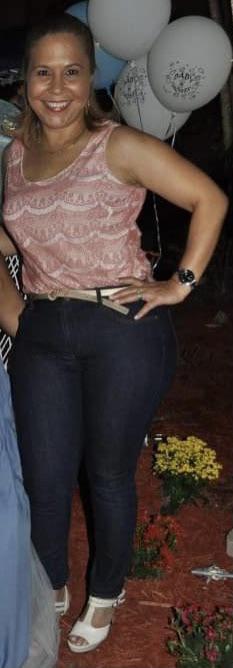 What Do You Think Of My Aunt And Her Thick Thighs And Ass Scrolller
