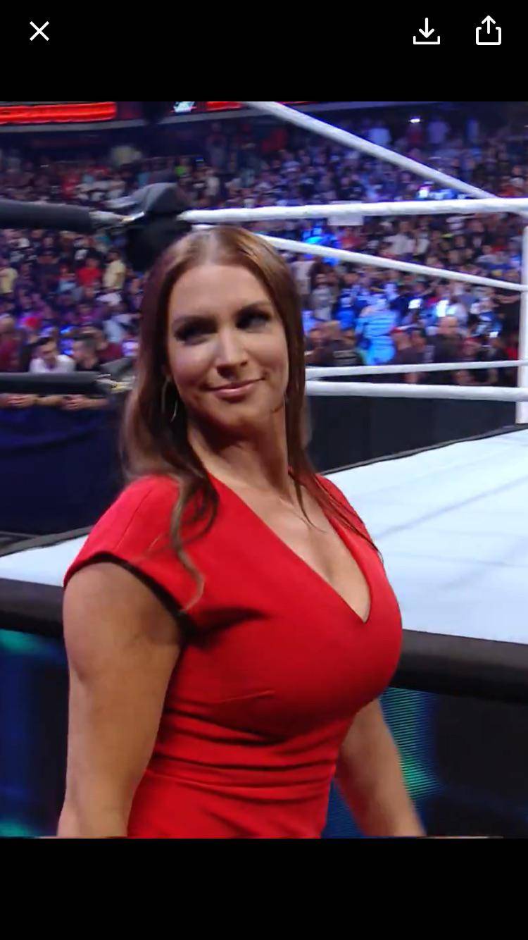 What if Stephanie McMahon gave you that look while you stand in the audience? | Scrolller