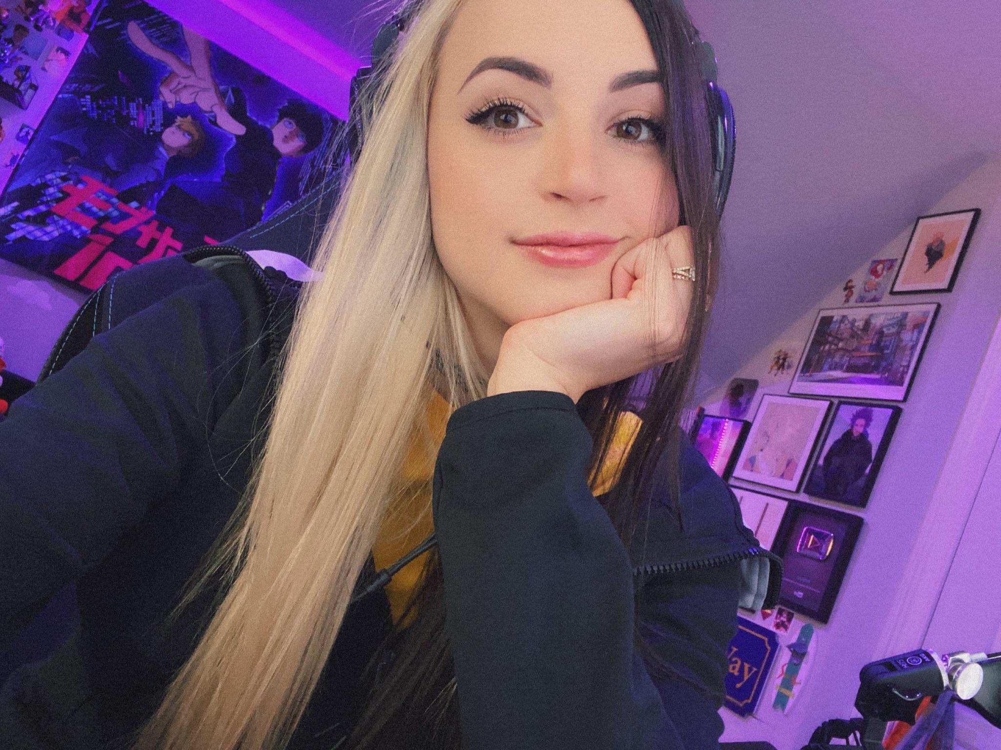 What is Gibi thinking about? | Scrolller