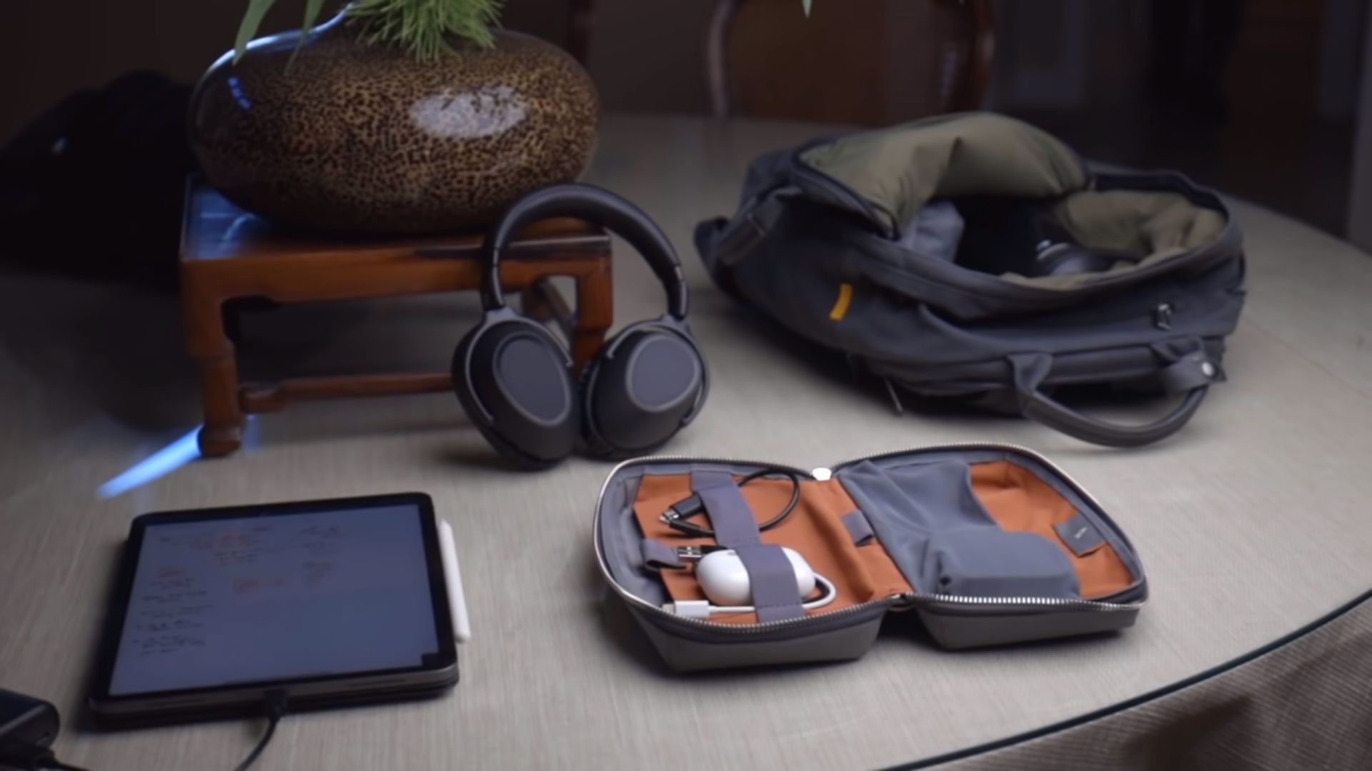 What is this backpack from Chase Reeves pouch video? | Scrolller