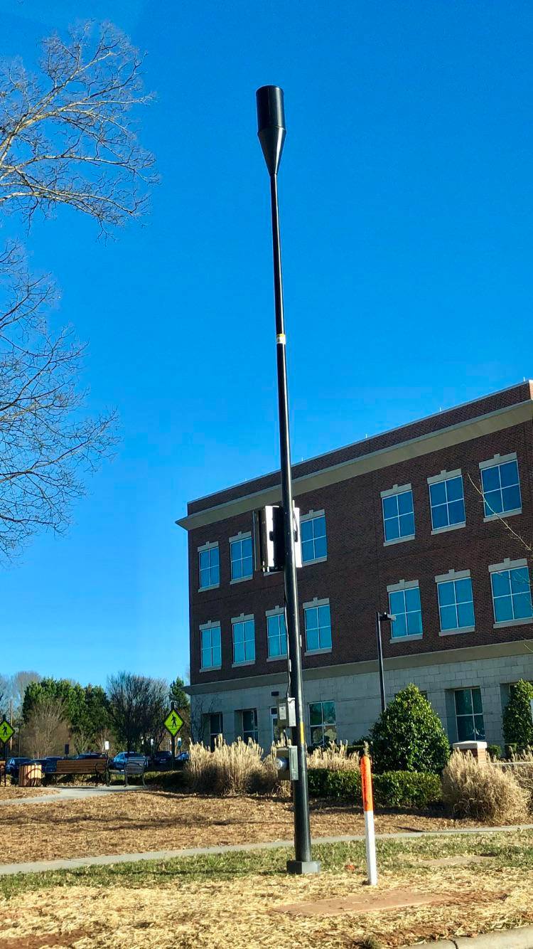 What kind of antenna is this? | Scrolller