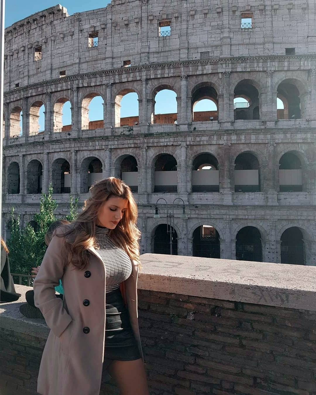 When in Rome | Scrolller