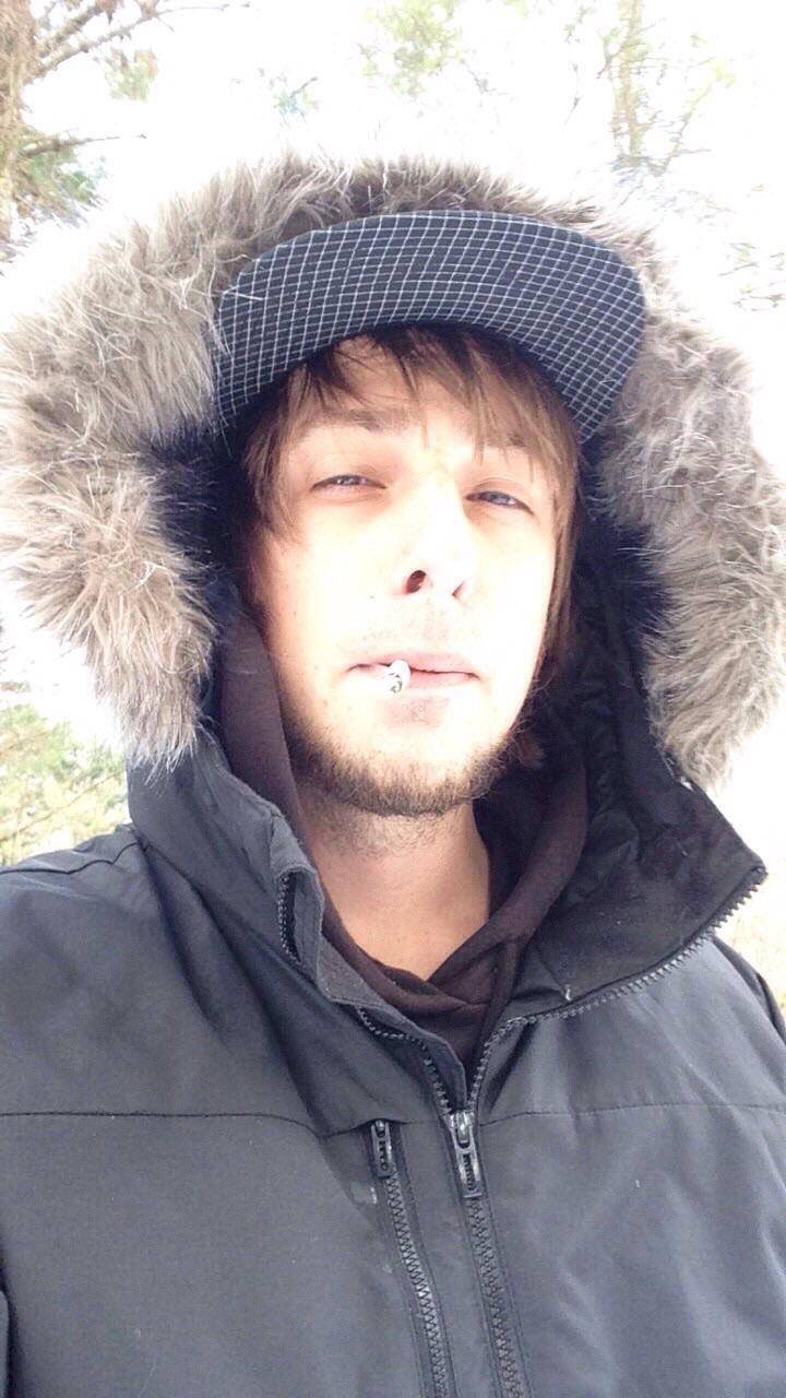 Where’s my big tiddy goth gf ? | Scrolller