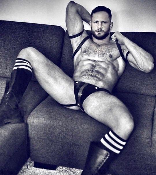 Whew 🤤 | Scrolller