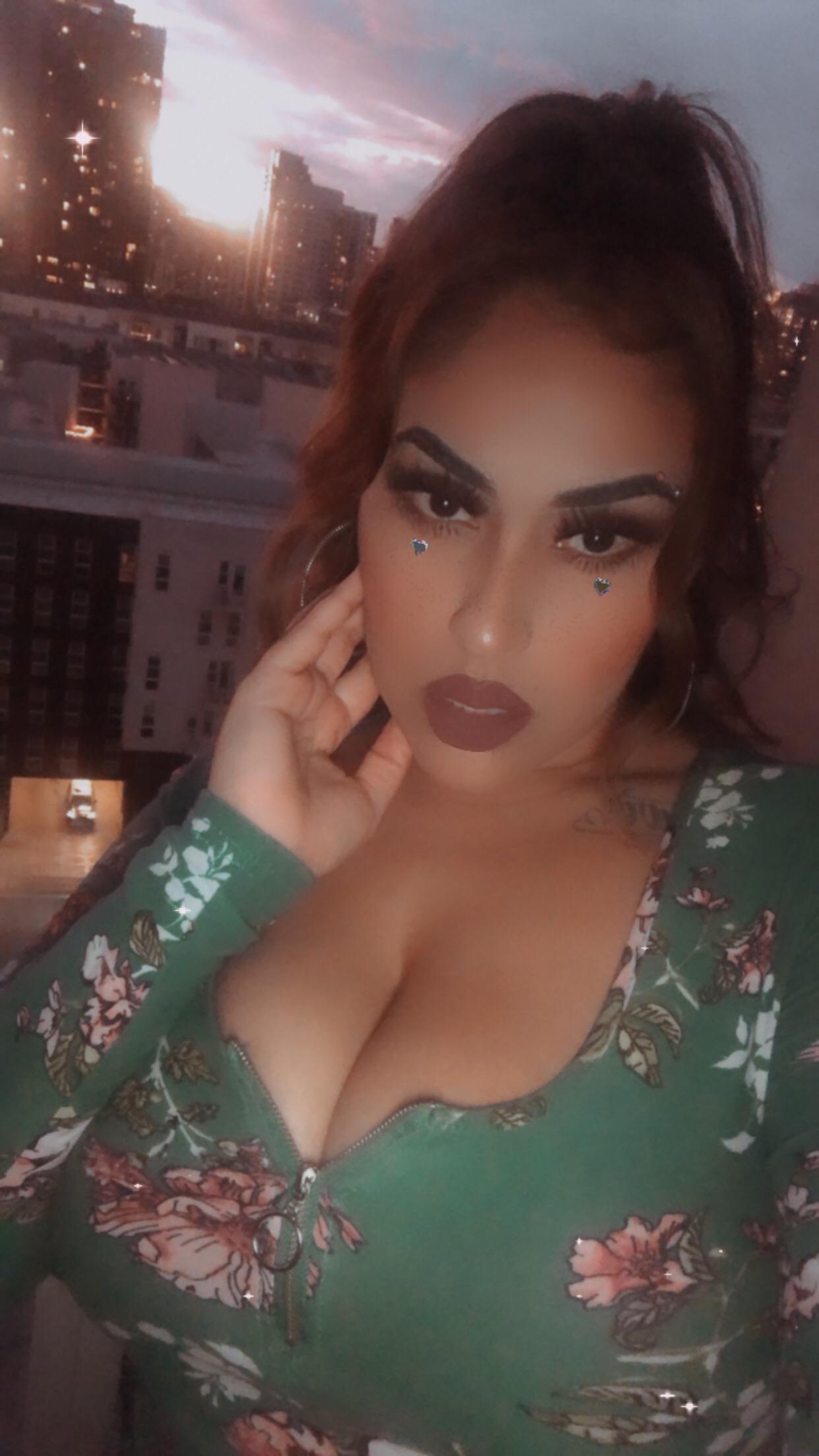 Which view you like more 😈 | Scrolller