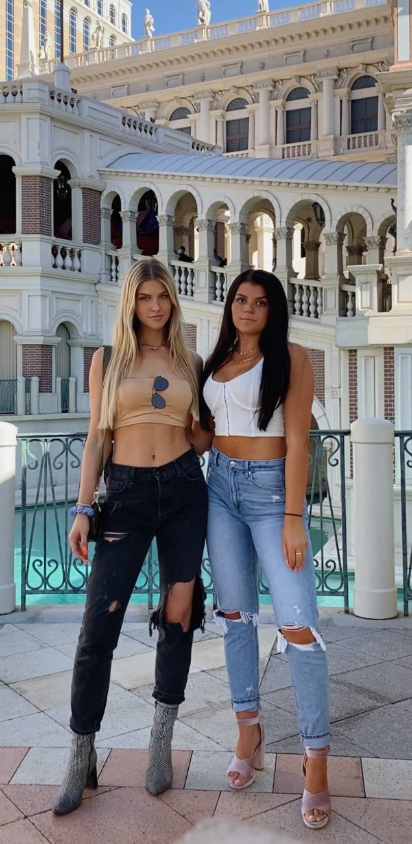 [2] Tough choice | Scrolller