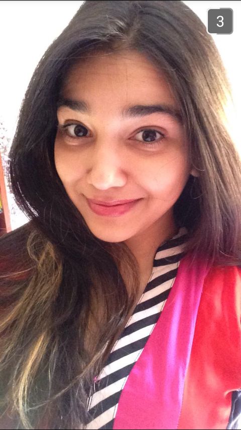 Who is she?? | Scrolller