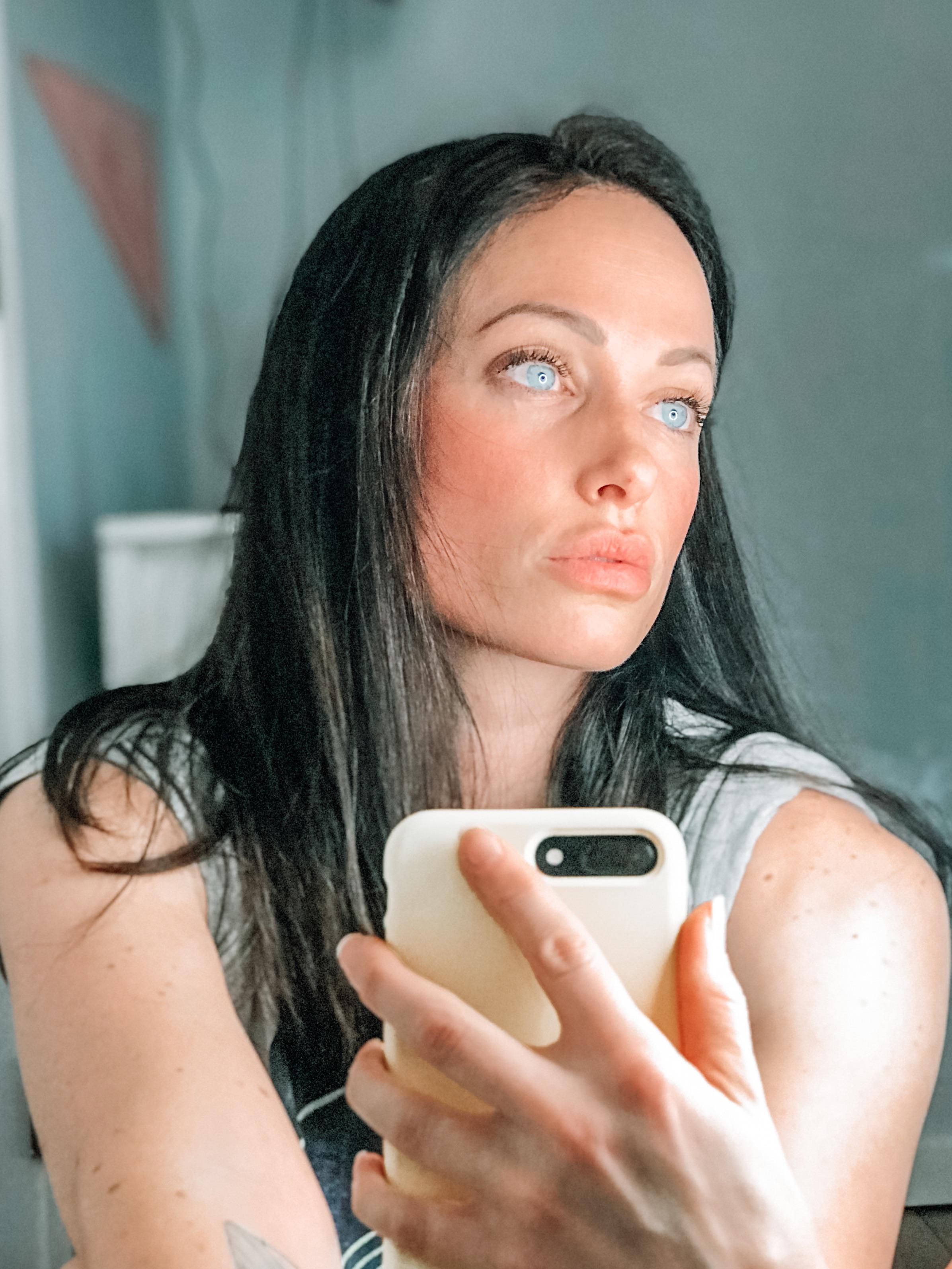 Who wants to be my slave??🥵 | Scrolller