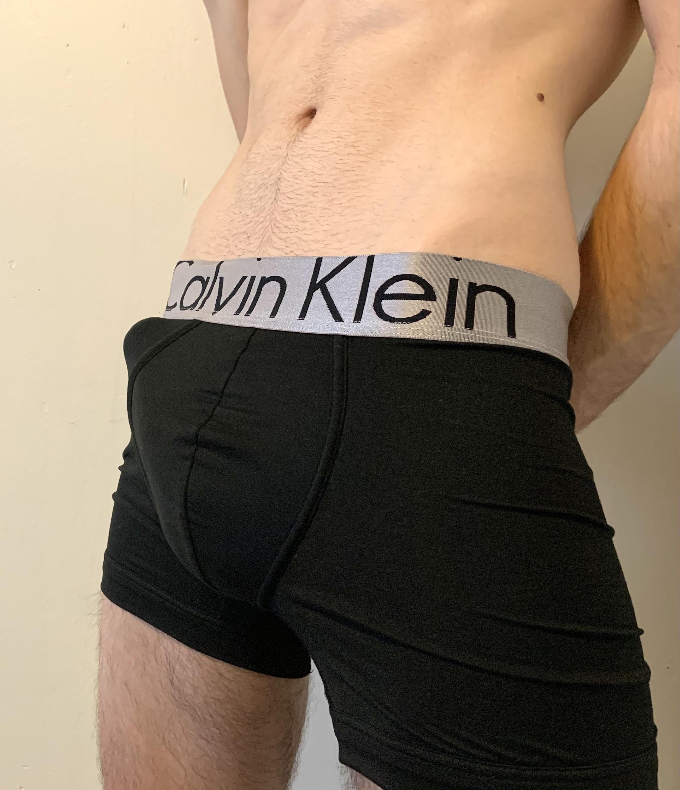 Who wants to get on their knees and pull these down? ;) | Scrolller