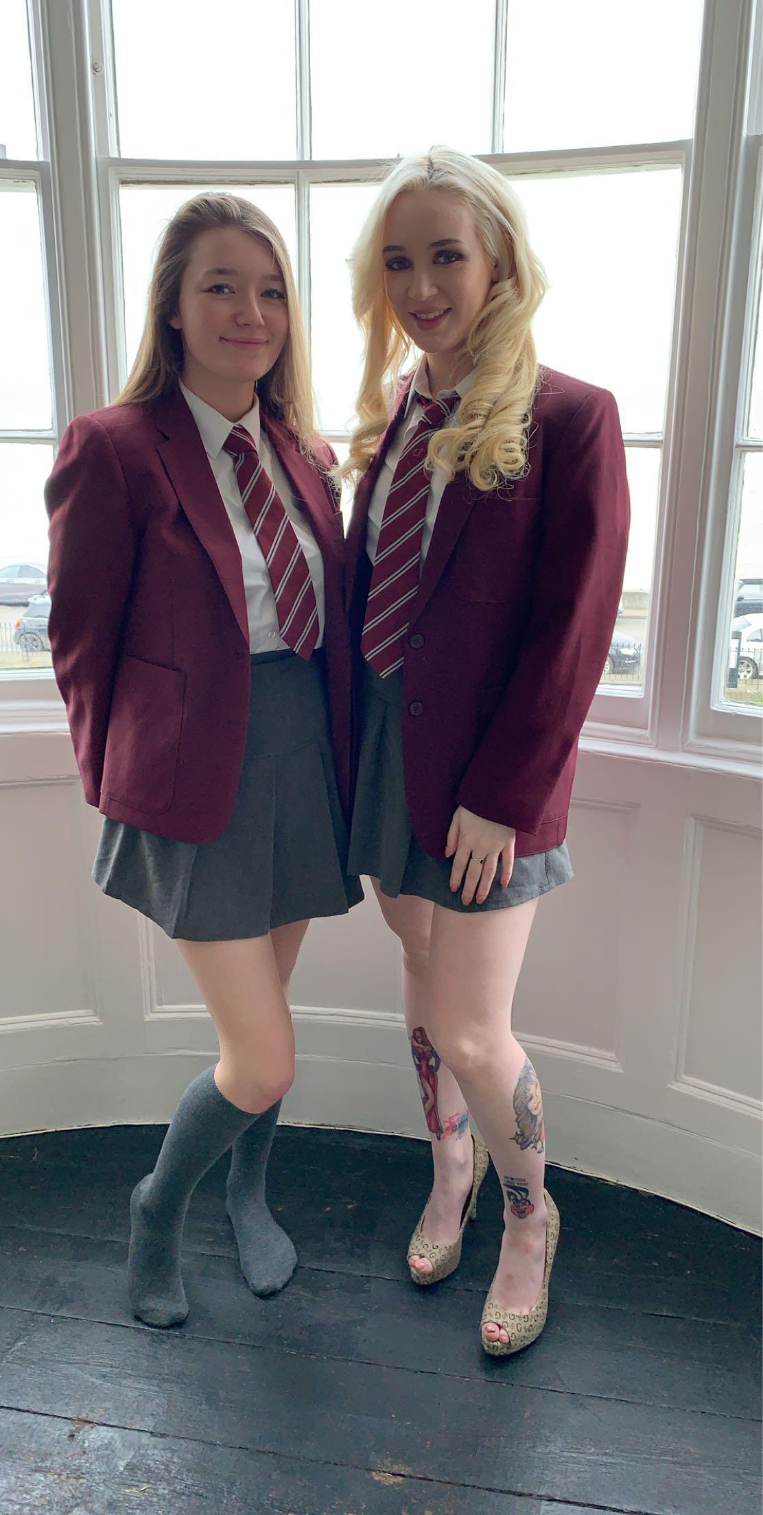 Who wore it better? Olivia Keane (left) or Lana Harding (right) | Scrolller