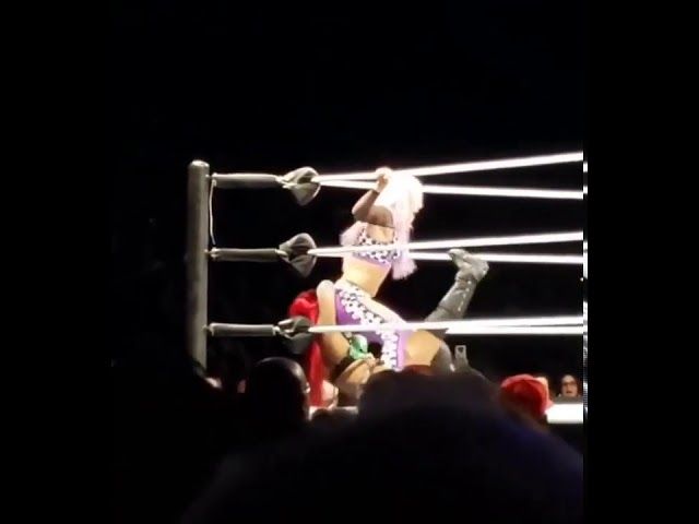 Who would you like to see on a Liv Morgan stinkface? | Scrolller