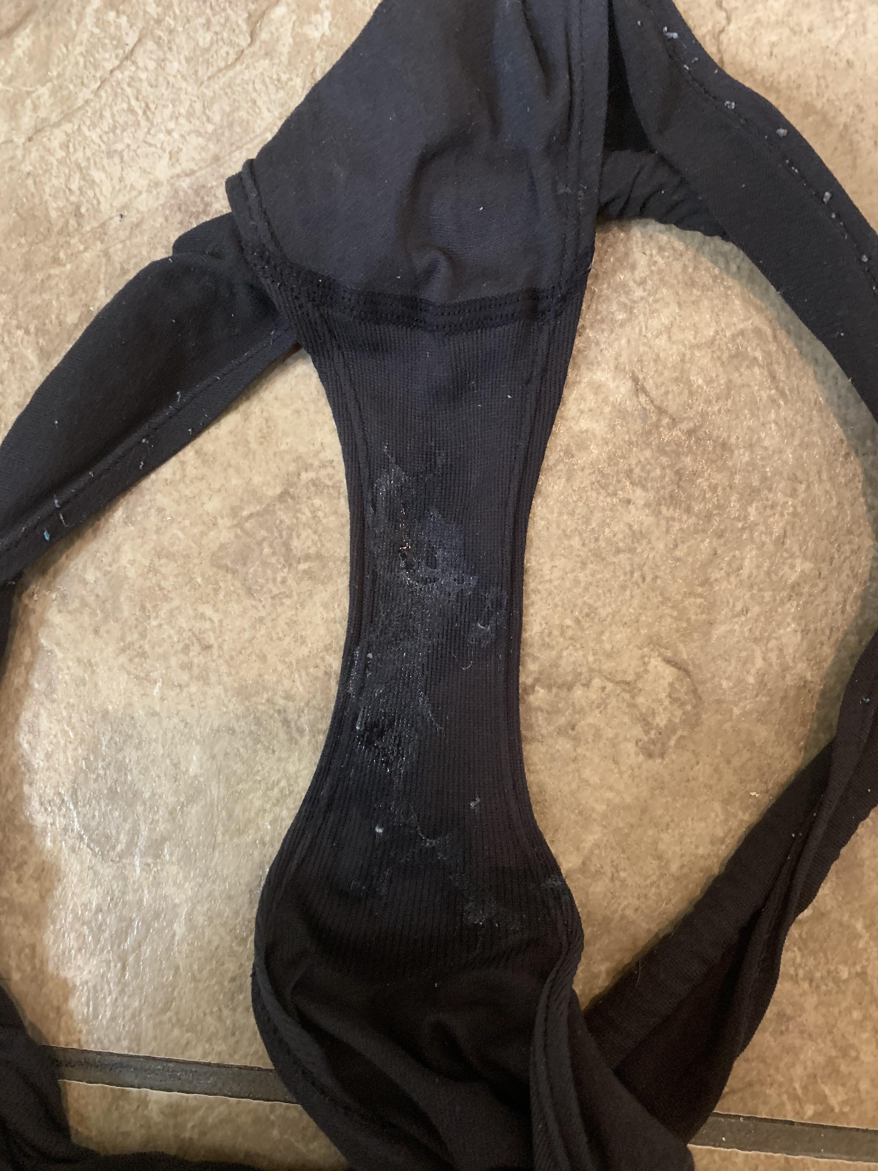 Wife’s smelly wet panties | Scrolller