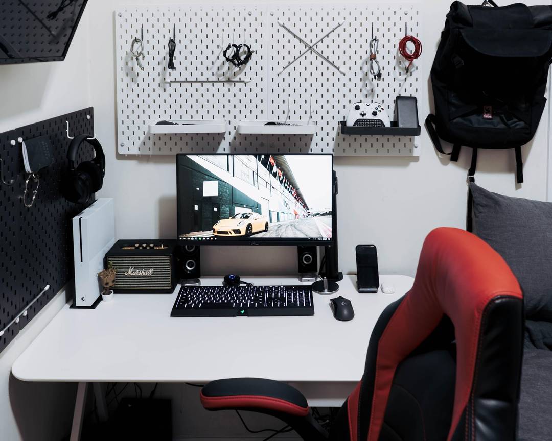 Work hard play hard ! Gaming/editing station | Scrolller