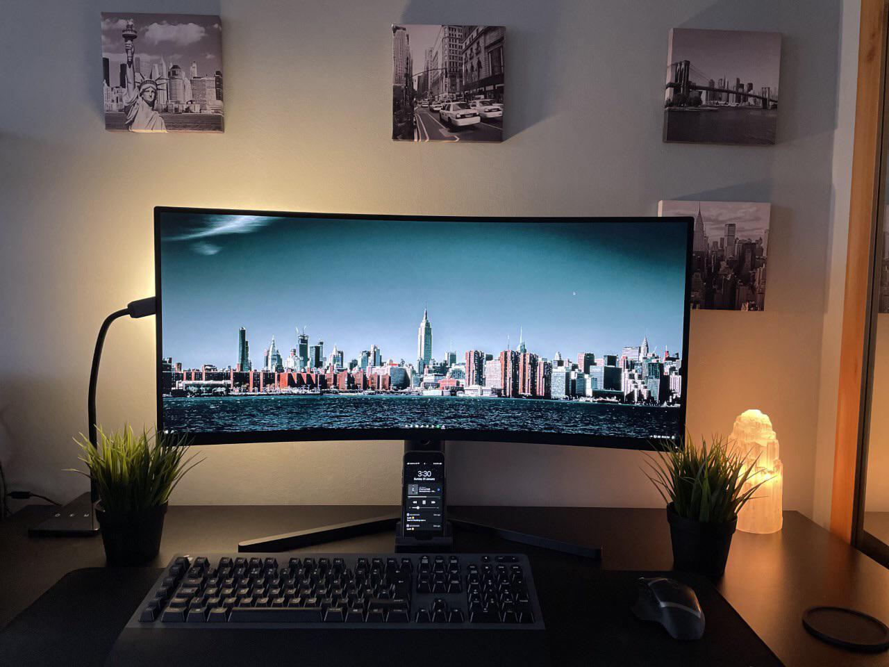 Working from home | Scrolller