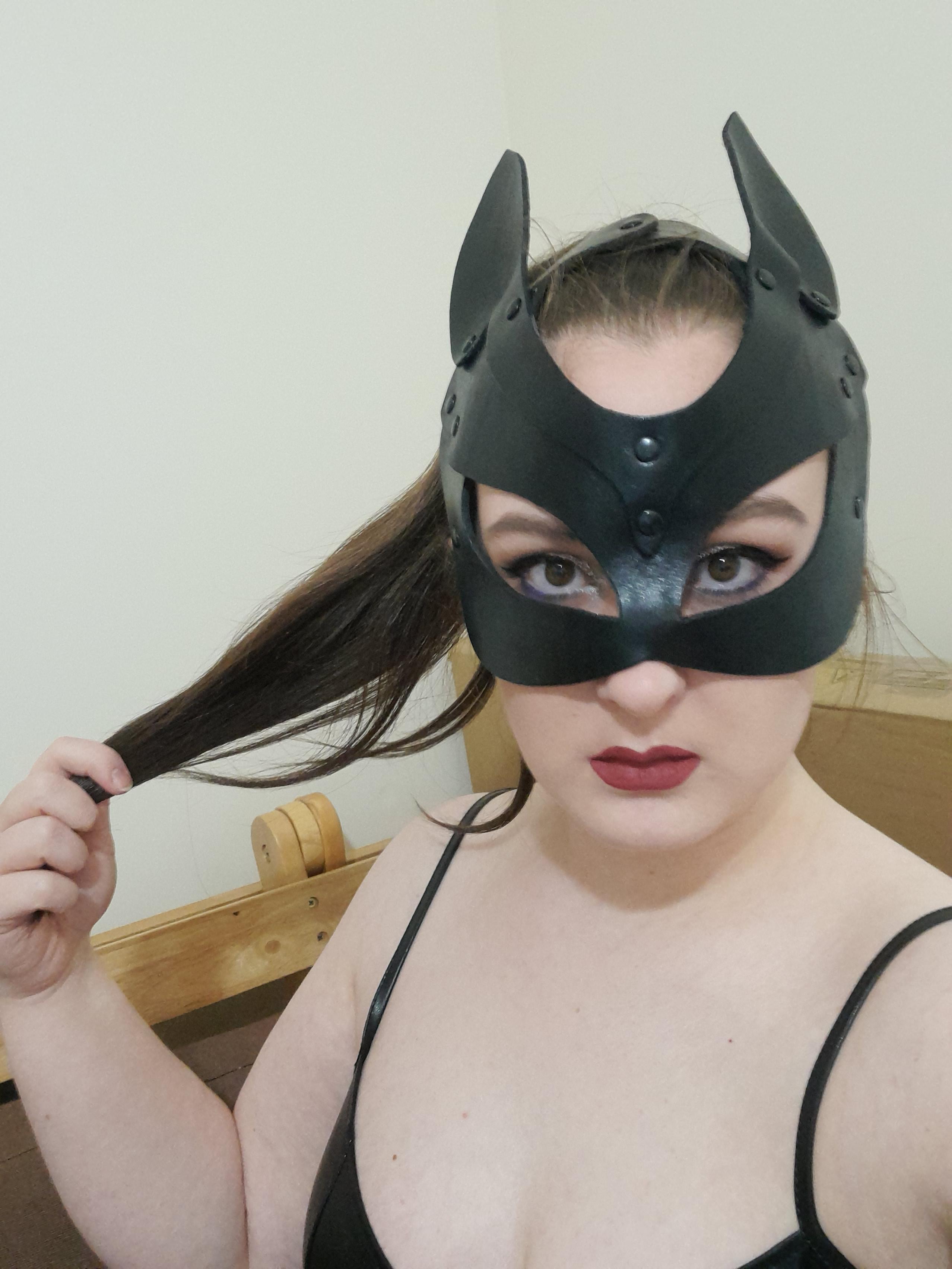 Would you trust me? 😇😈 | Scrolller