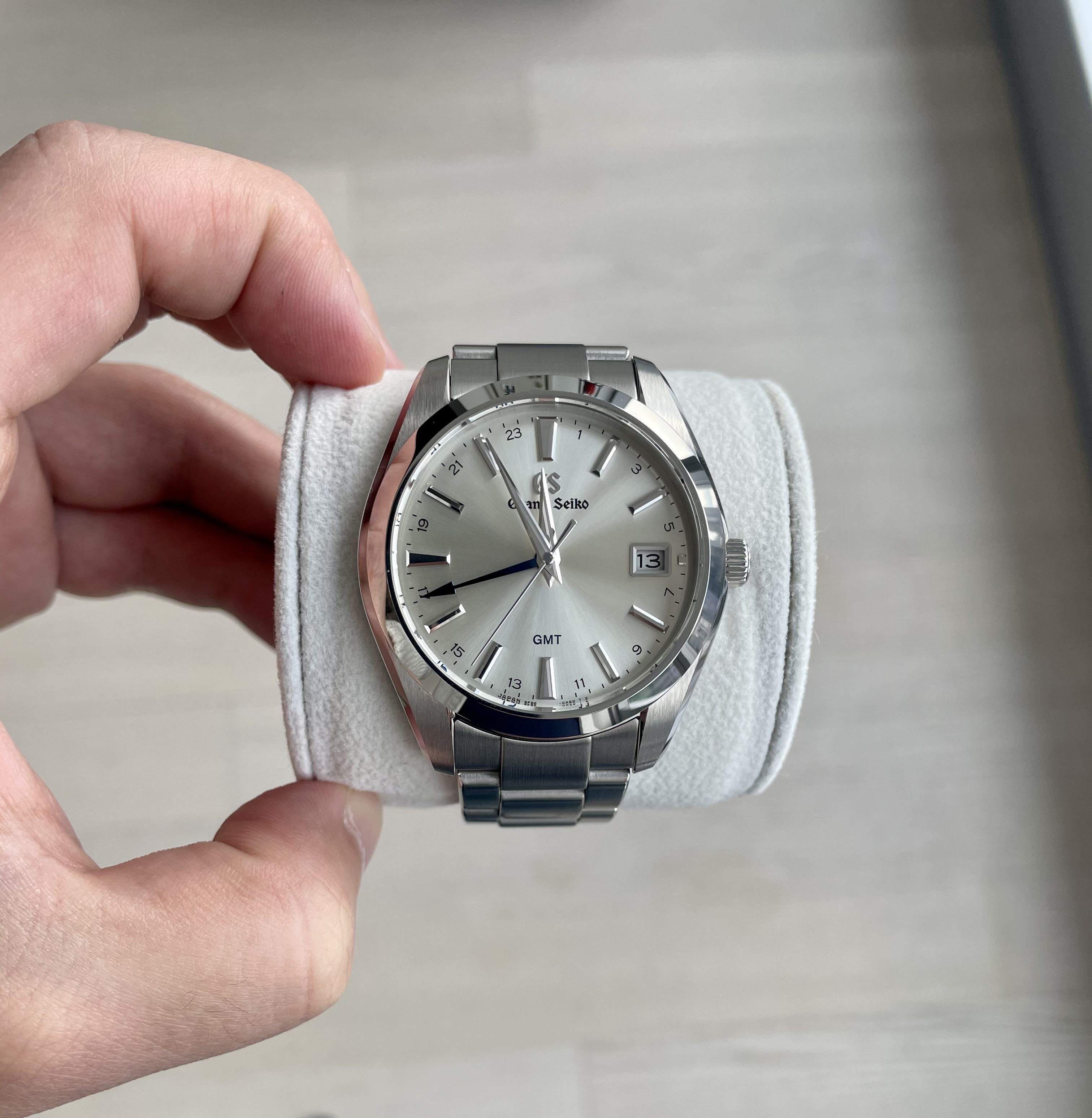 [WTS] Like-New Grand Seiko GMT SBGN011 | Scrolller
