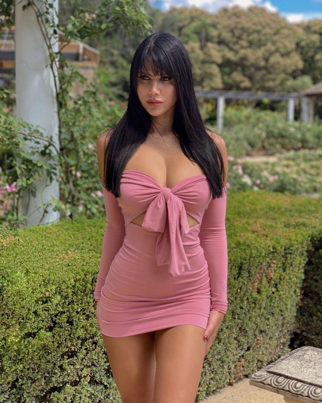 Yagan Moore | Scrolller