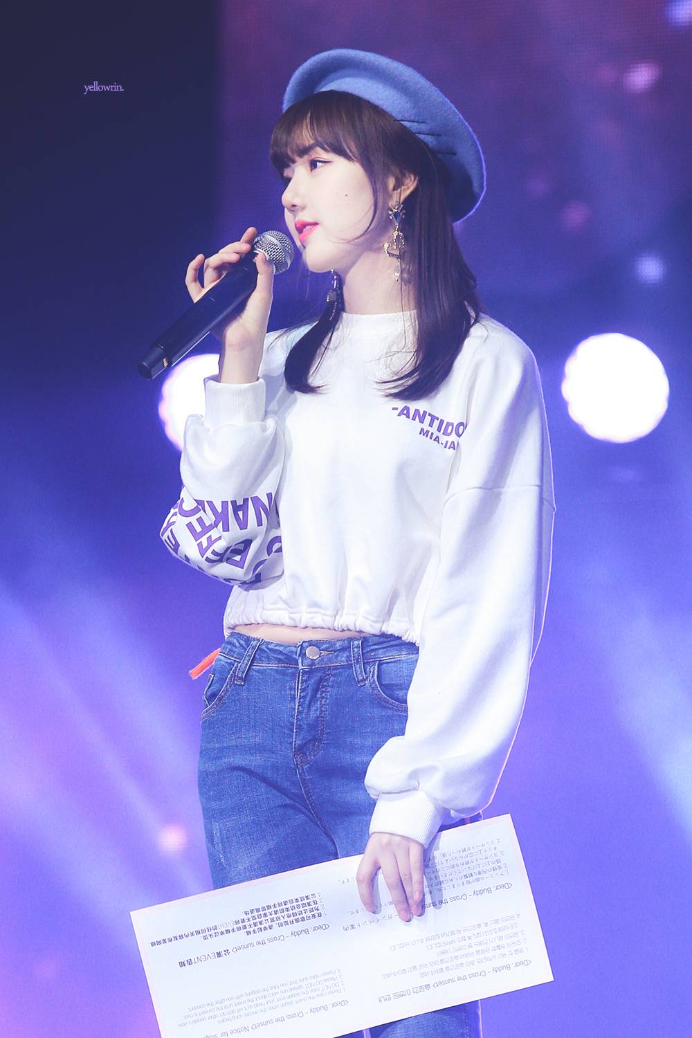 Yerin | Scrolller