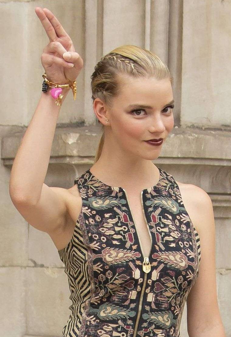 "Yes, Captain" | Scrolller