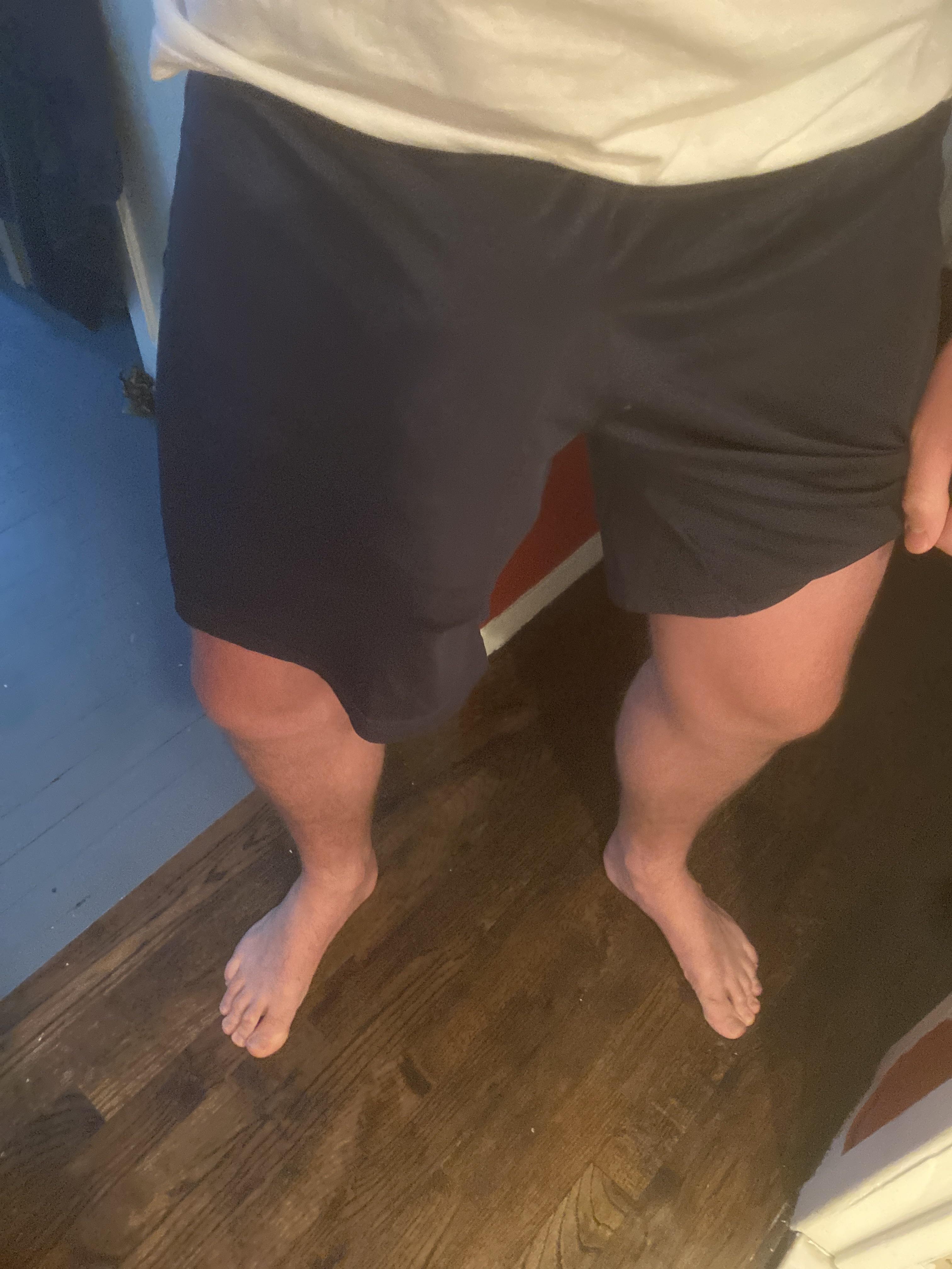 Yes i’m commando. No i’m not fully hard. | Scrolller