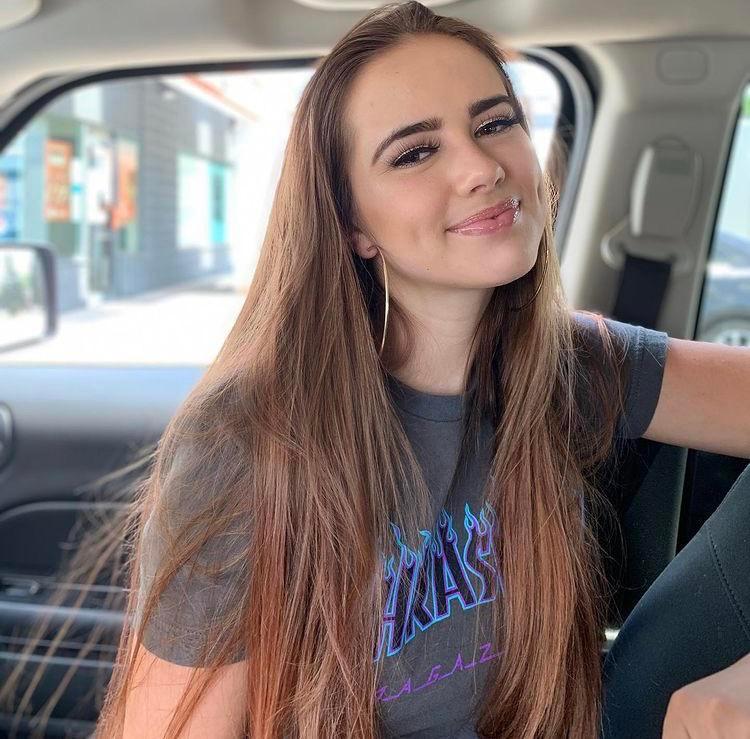 yk what they say, the bigger the hoops...😳 | Scrolller