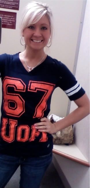 You'd smile too, if you had the body of this University of Illinois coed | Scrolller