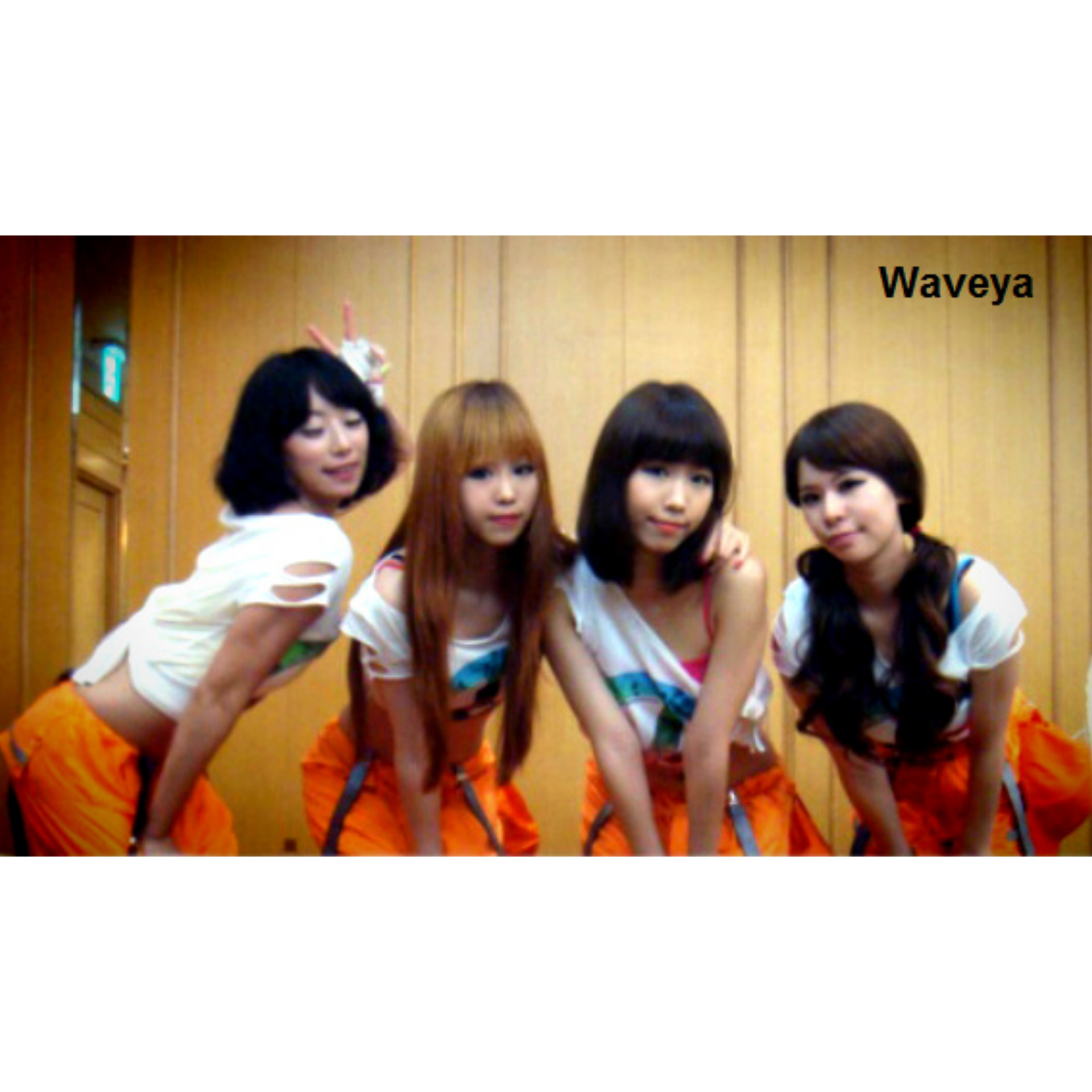 young waveya | Scrolller