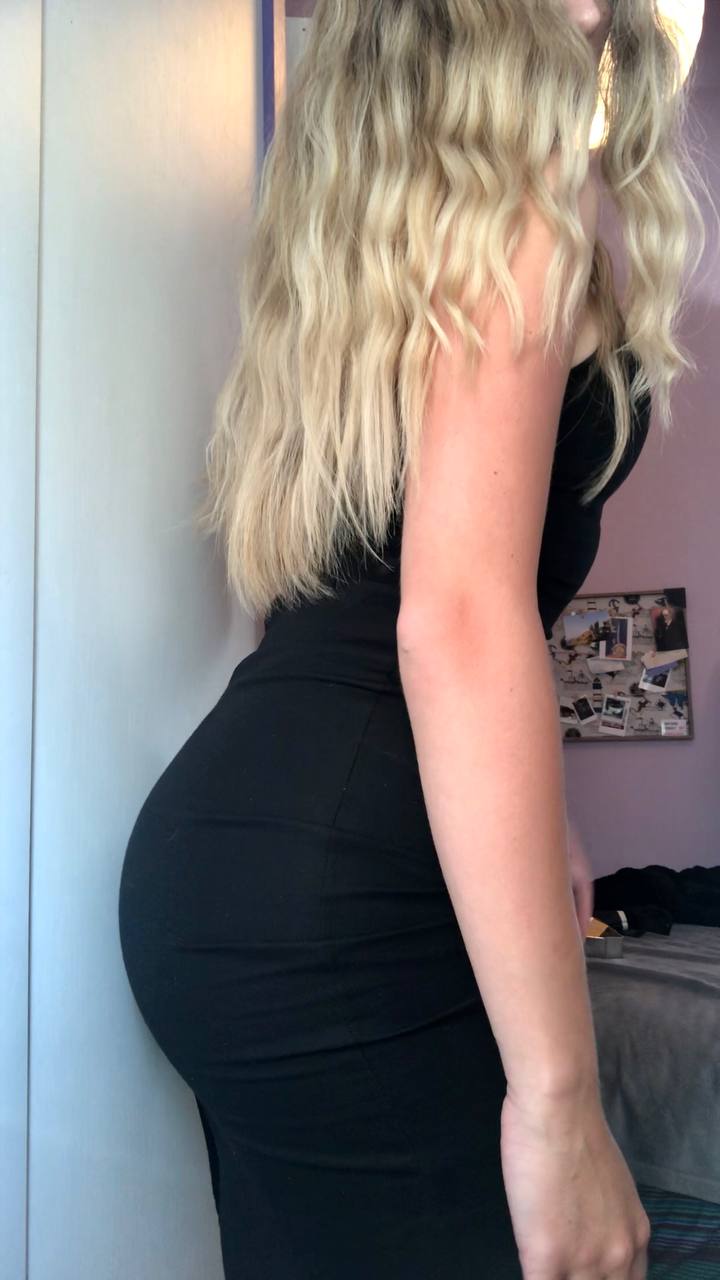 Your view of me in the club | Scrolller